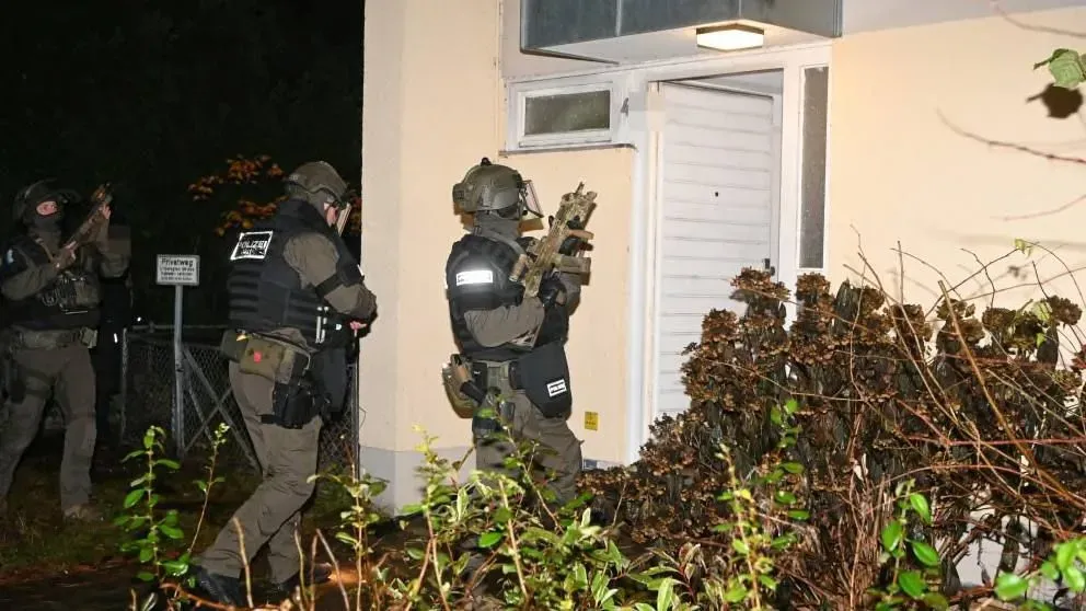 German police conduct large-scale anti-terrorist raids against ...