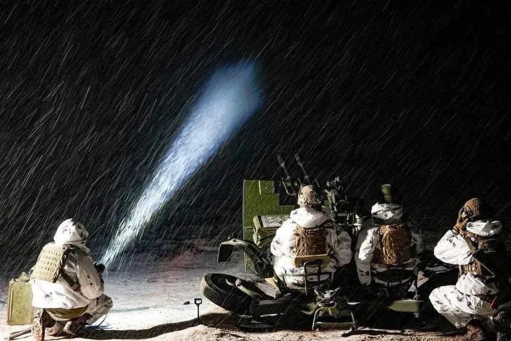 The Air Force showed how air defense forces repelled a night attack by ...