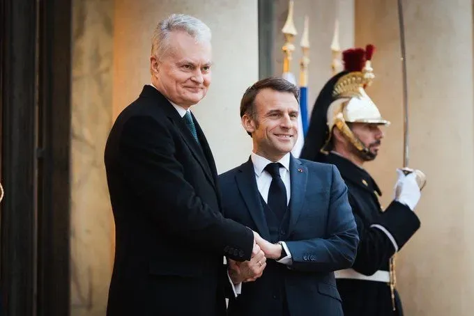 President of Lithuania on the possible deployment of Western troops to ...