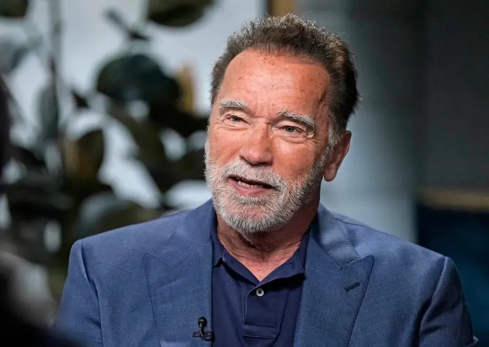 "I became a bit of a machine": Arnold Schwarzenegger gets pacemaker | УНН