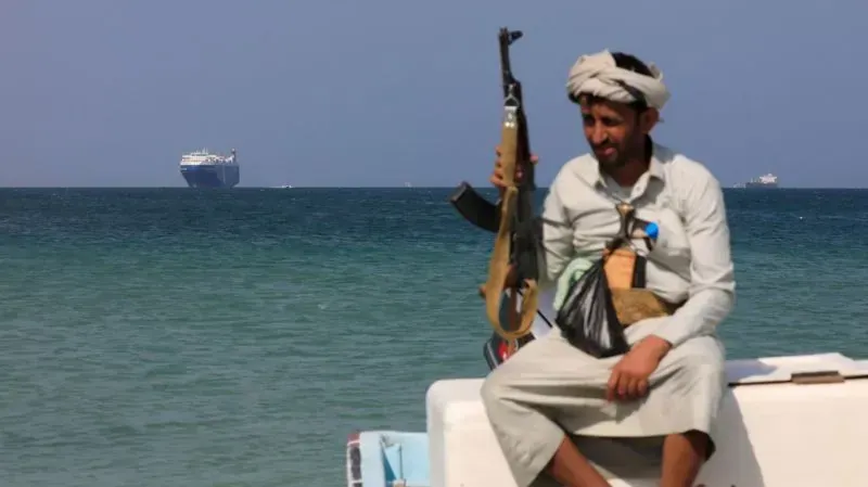 Houthi attacks on ships in the Red Sea lead to a sharp rise in shipping ...