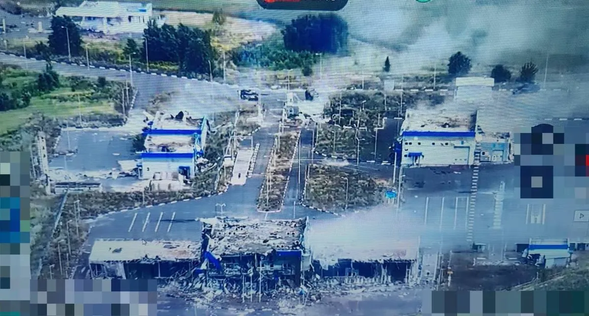 After Russian claims of a border breakthrough: satellite photos of the ...