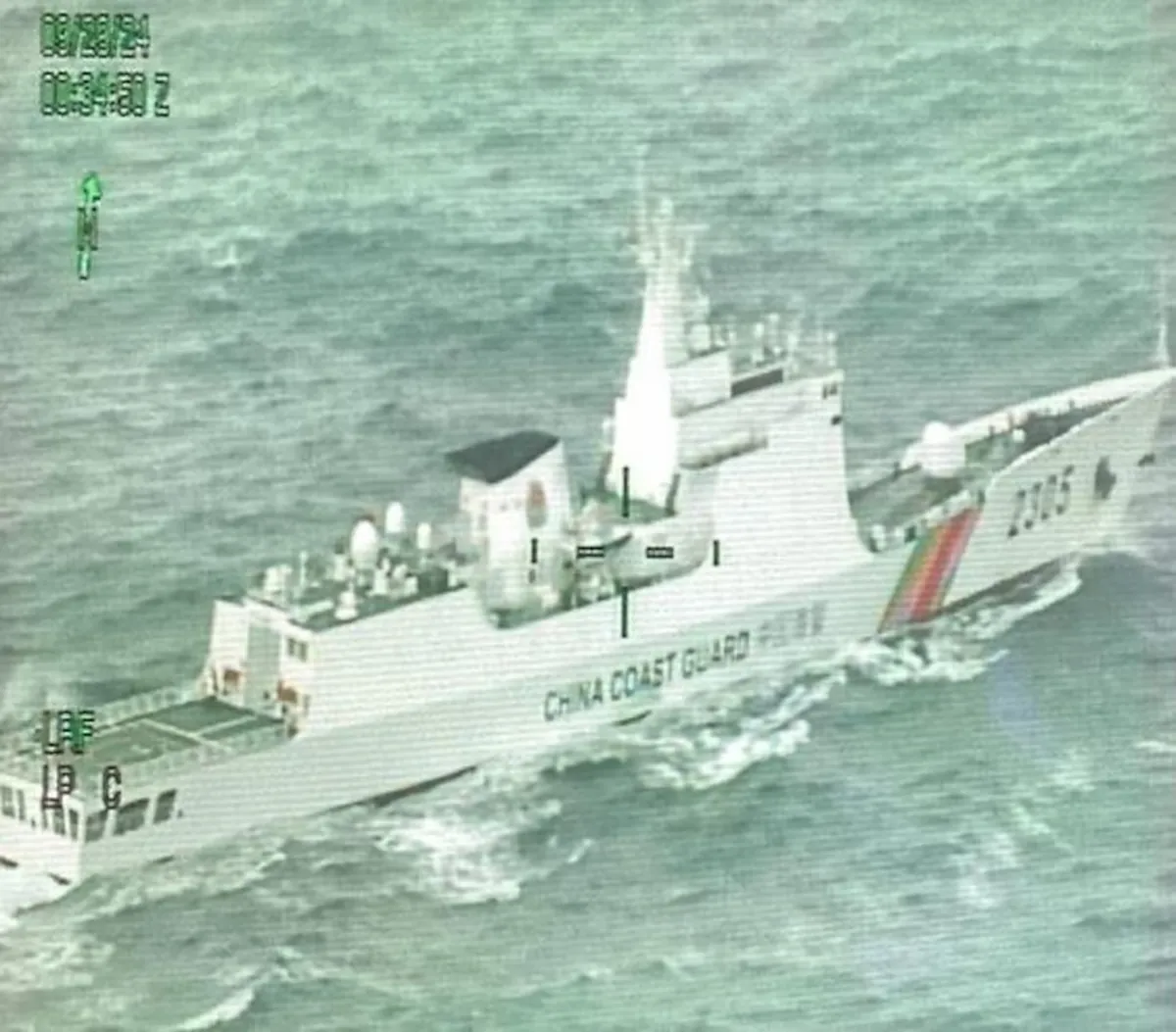 Chinese ships patrol the Arctic together with Russian troops for the ...