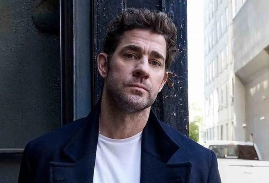 The sexiest man in the world looks gloomy: a little earlier, the winner ...