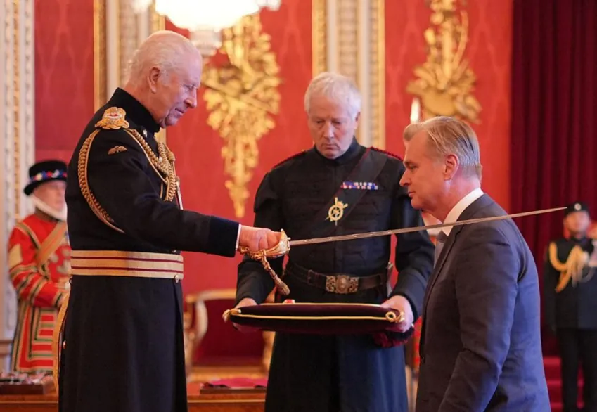 Director Christopher Nolan receives knighthood from King Charles | УНН