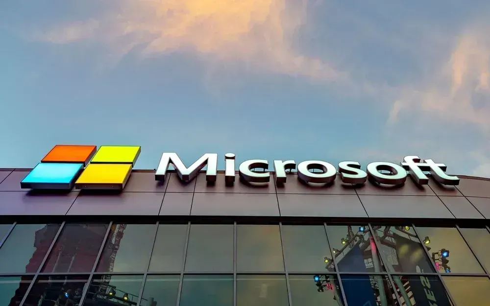 Microsoft extends free access to cloud services for a year - Ministry ...