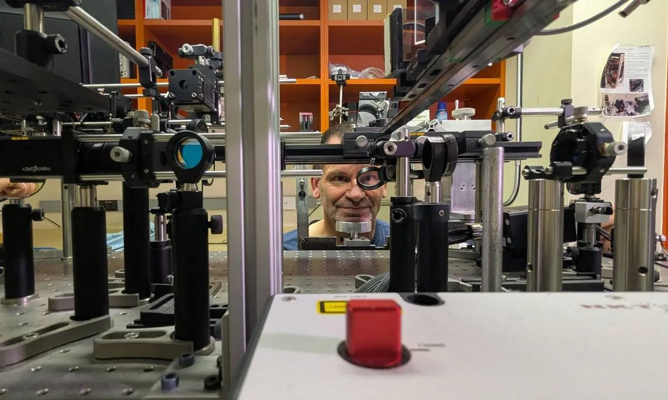 US scientists discovered a color that can only be seen under laser ...