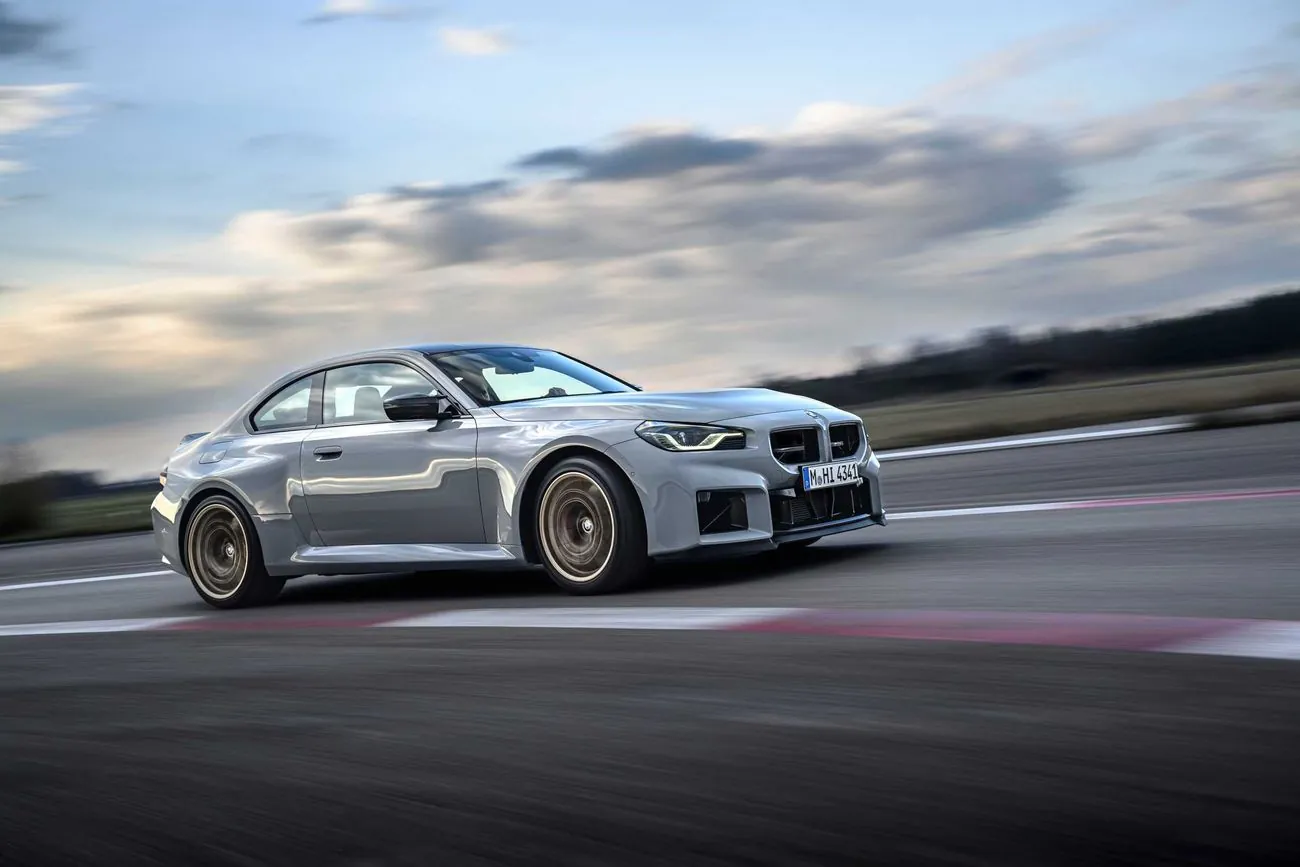 BMW представила нову M2 CS 2026: що всередині. Читайте на UKR.NET