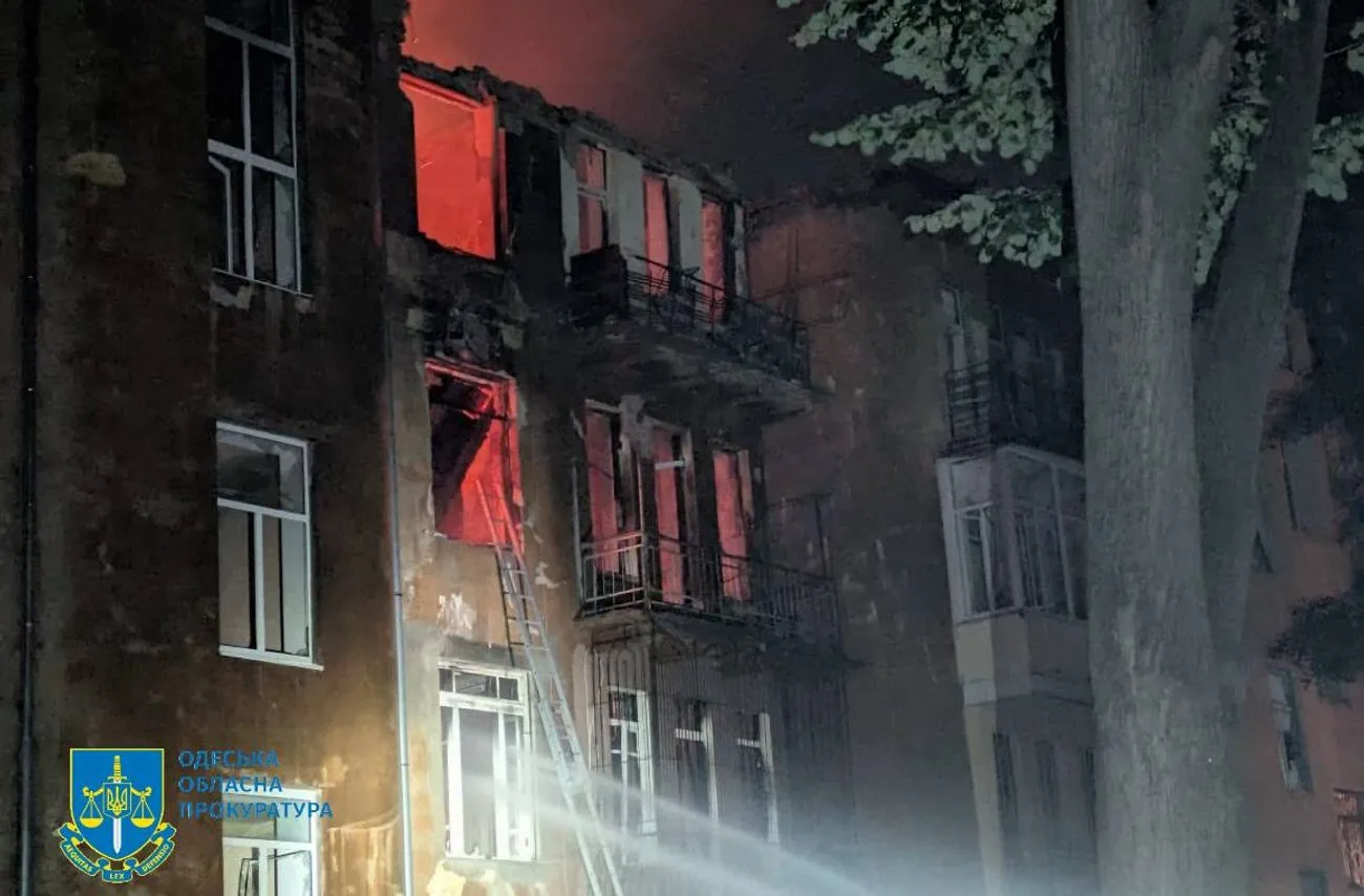 Масована атака рф дронами на Одесу забрала життя людини постраждалих 14 у тому числі