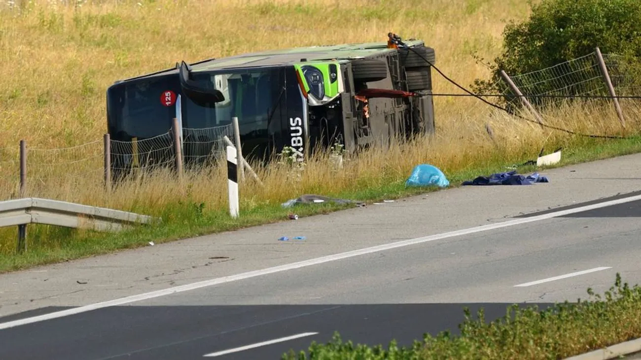 Bus overturns in Germany: Ukrainians among injured - media | УНН