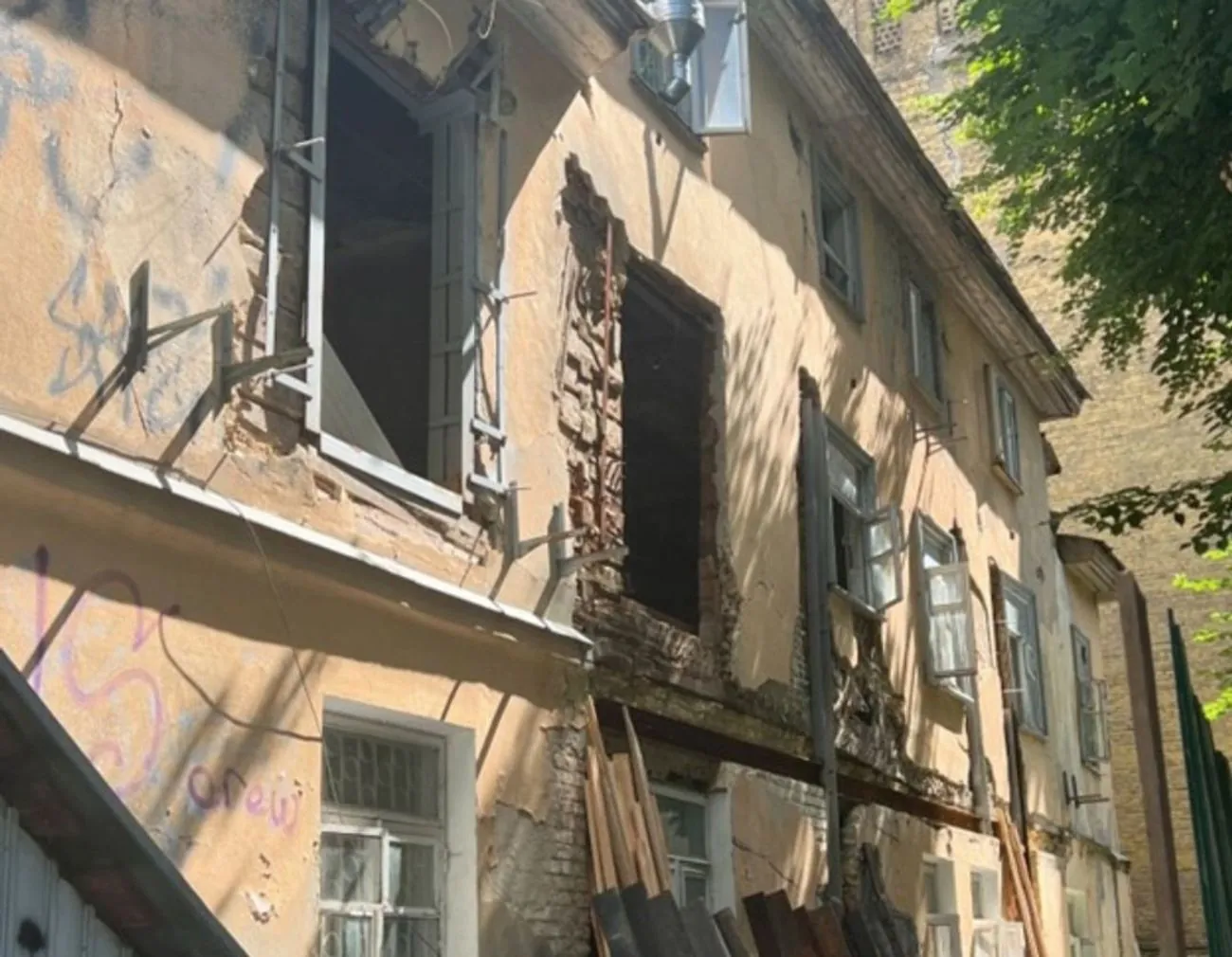 "House with a Bread Shop" in Kyiv may disappear: court opens ...