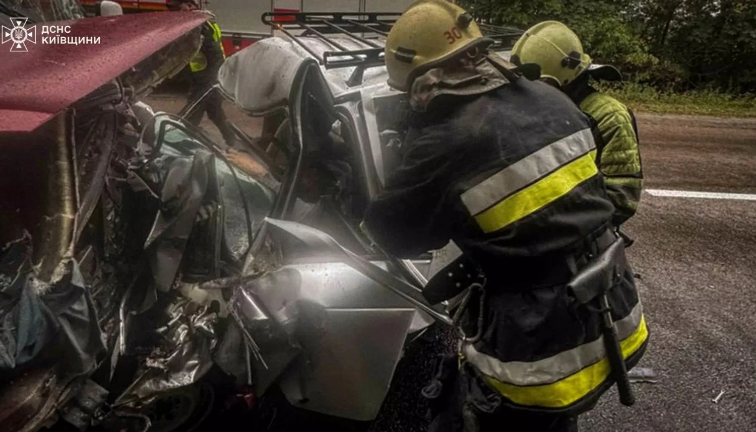 Horrific road accident involving a shuttle bus in Kyiv region: one ...