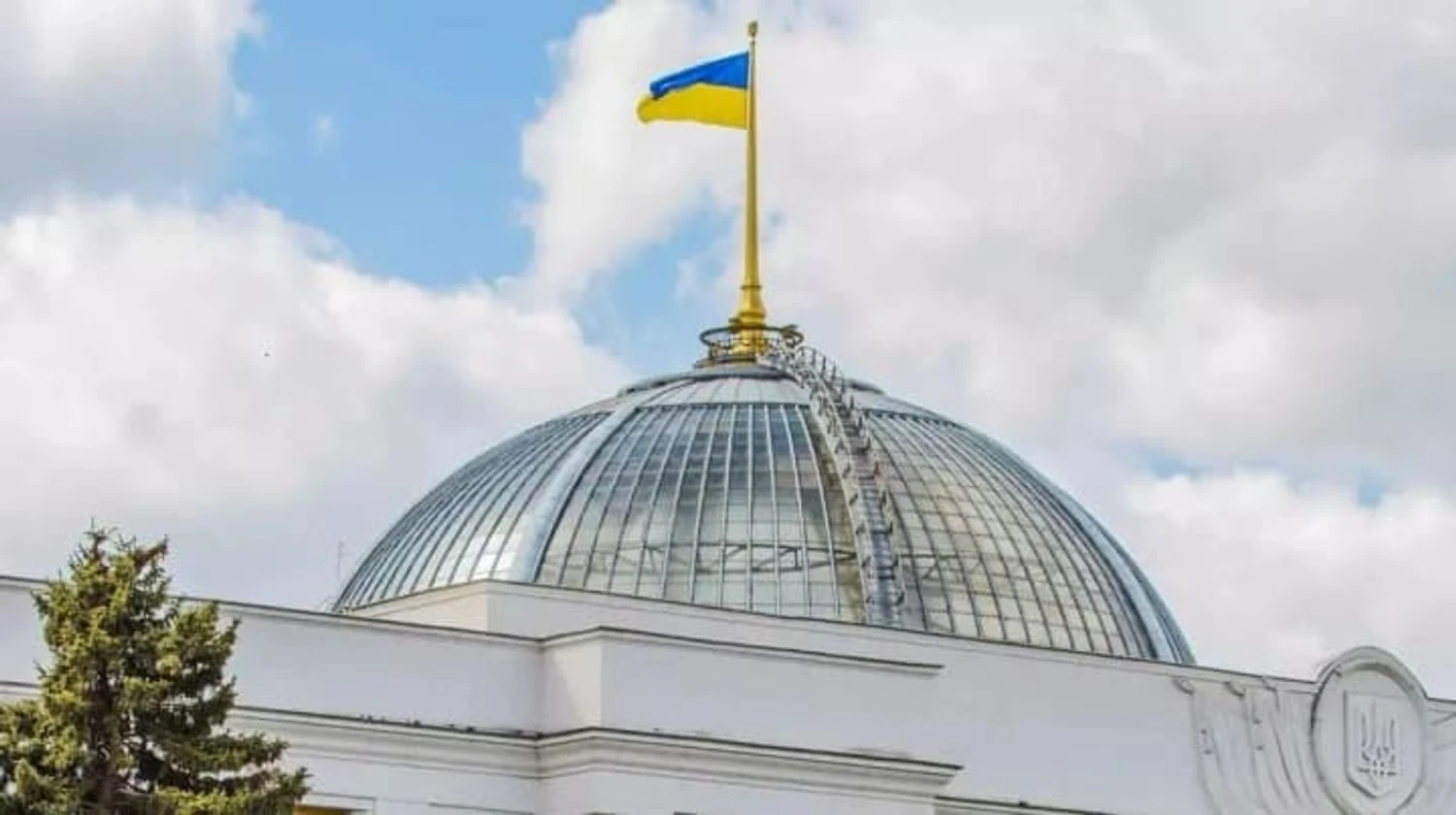 Plus 325 billion hryvnias for financing the security and defense sector ...