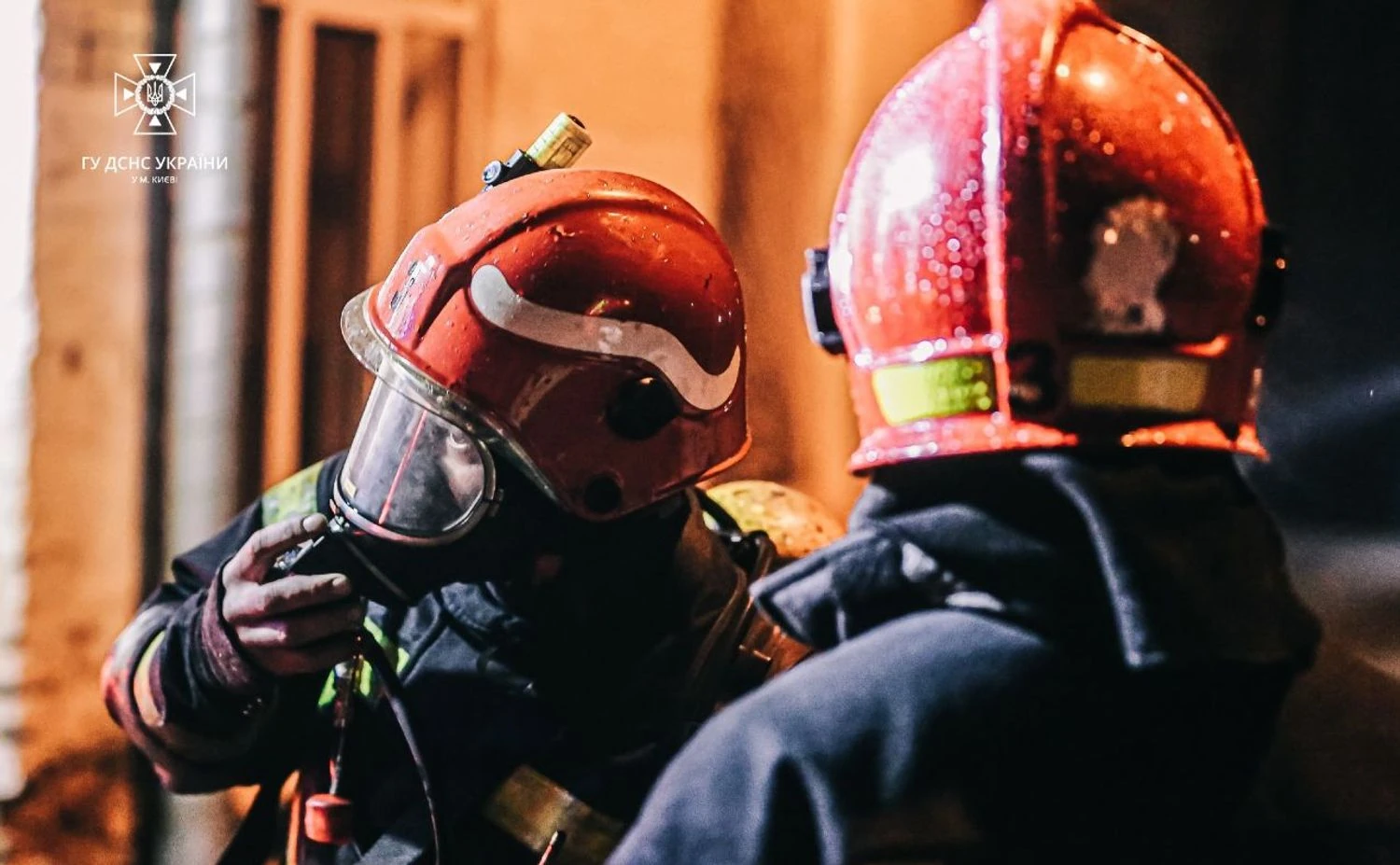 Kyiv under combined Russian attack: numerous fires, damaged high-rise ...