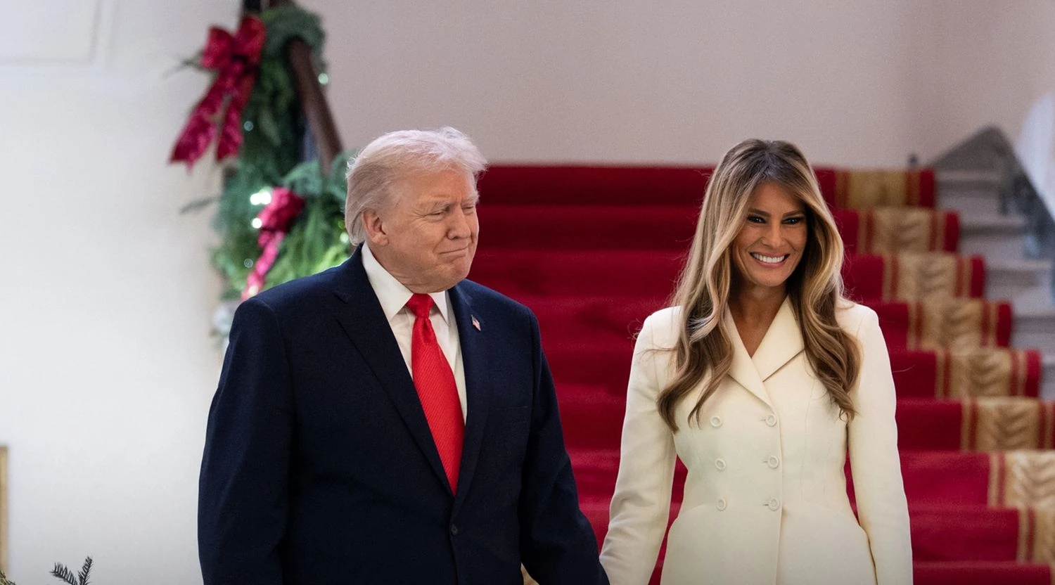 White House shows Christmas photo of Donald and Melania Trump | УНН