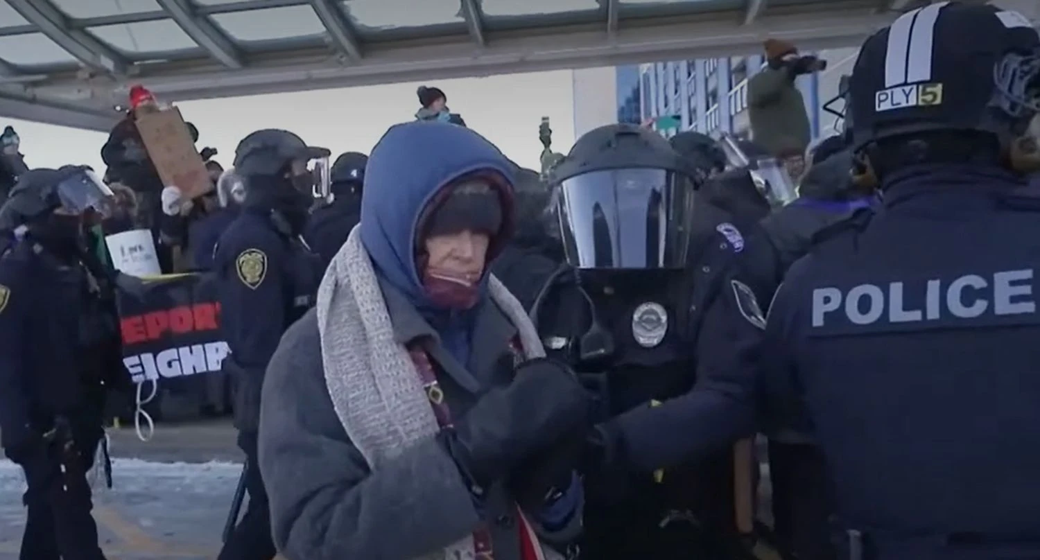 In Minnesota, hundreds of businesses closed in protest against ICE ...