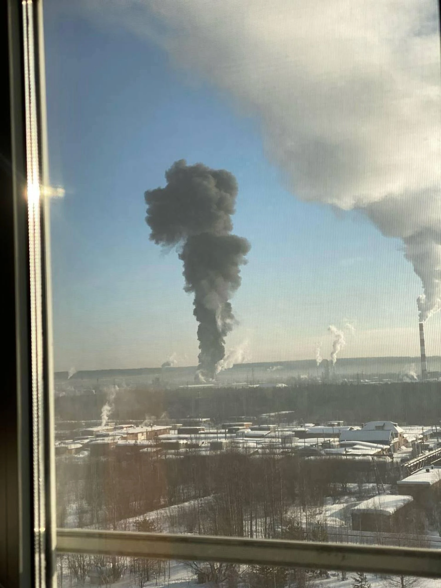 SBU drones hit Ukhta oil refinery 1750 km from Ukraine's border ...