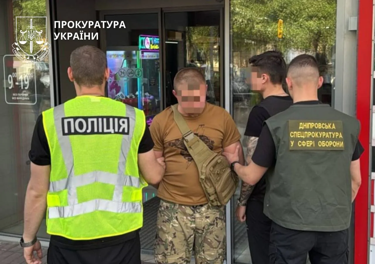 Demanded 200,000 UAH for "silence" – company commander and brigade ...