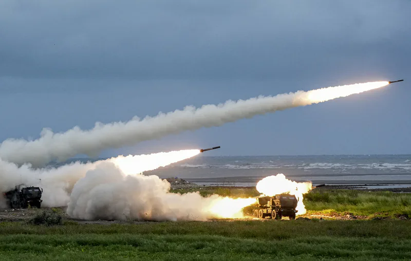 Тайвань випробував HIMARS на узбережжі напроти Китаю | УНН